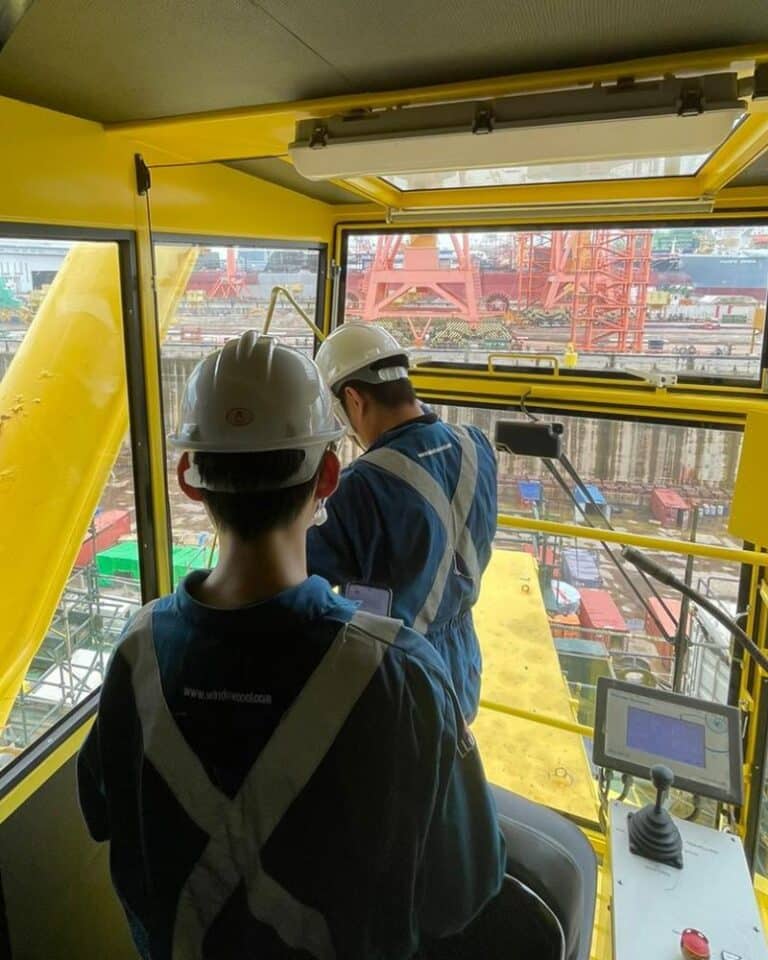 Naviglare – Anti-Glare Sunscreen Blinds USA