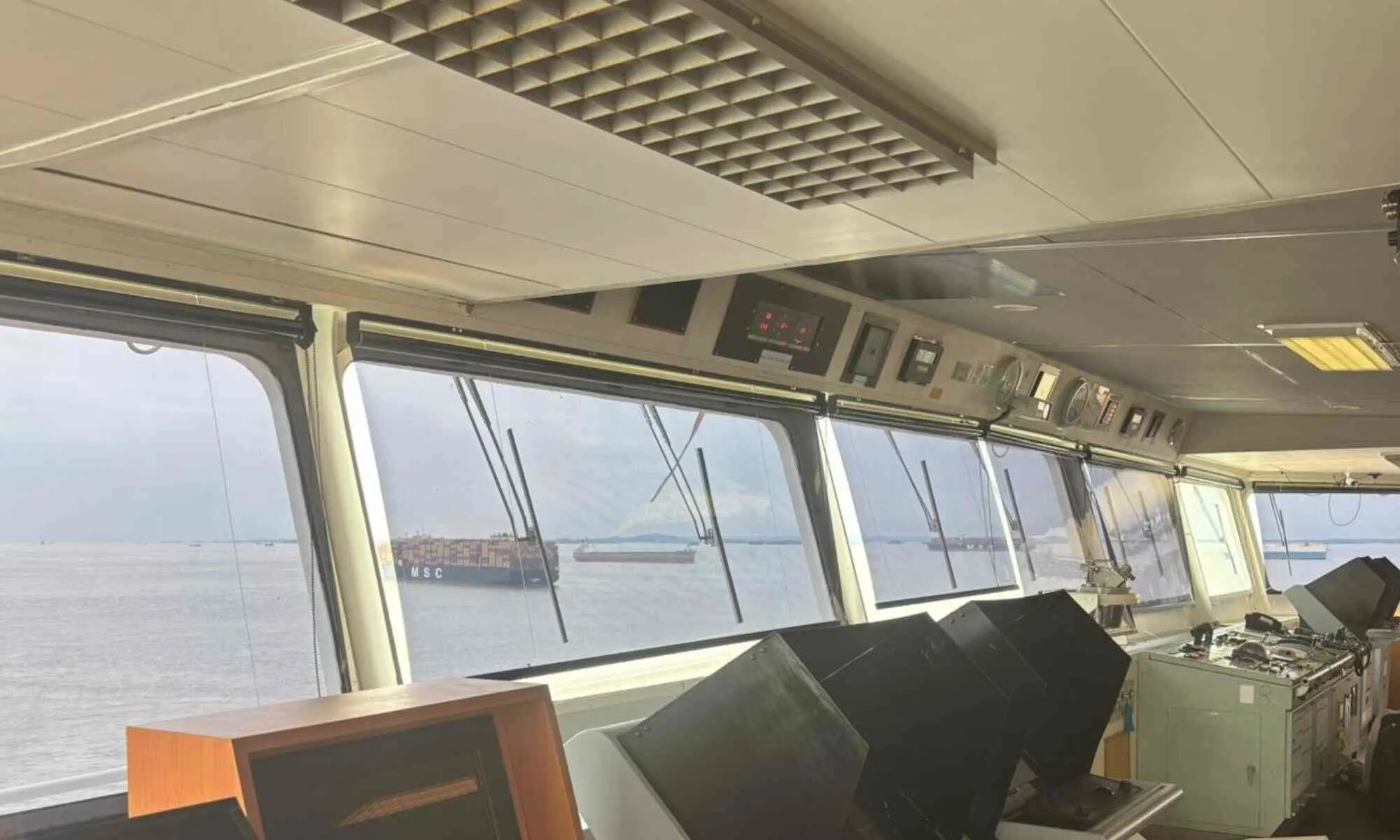Marine Solar Blinds Singapore - Solar Screen Blinds NAVIGlare